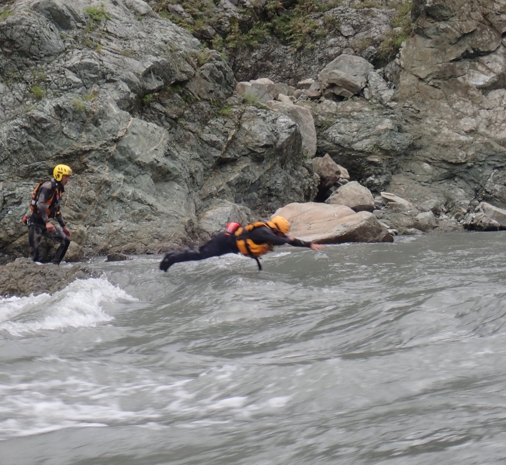 急流救援 - TWASTA中華水域技能訓練協會